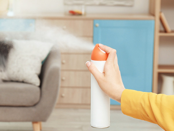 Isoparaffin L fluid for aerosol using